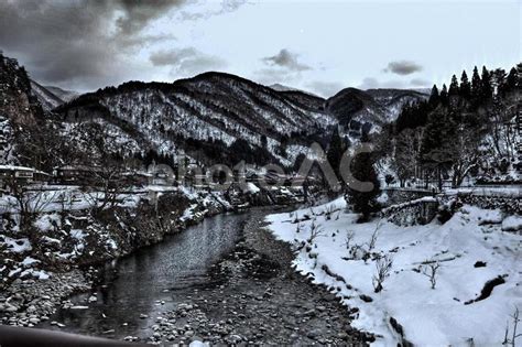 冬景色 白川郷 No 2248208写真素材なら写真AC無料フリーダウンロードOK