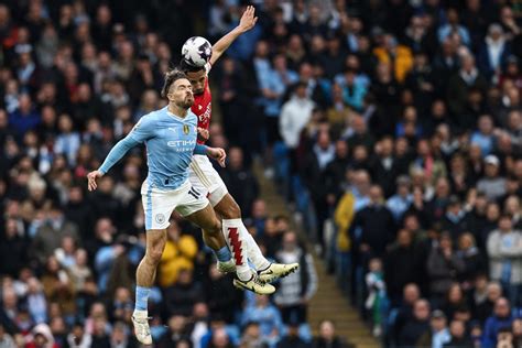 Arsenal Man City Stalemate Hands Liverpool Premier League Lead