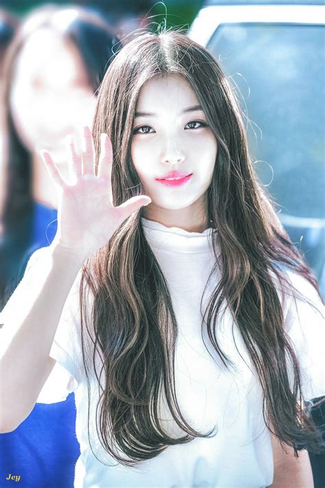 Soheeelriskim Sohee Kpop Girls Beautiful Blonde Girl Kpop Girl Groups