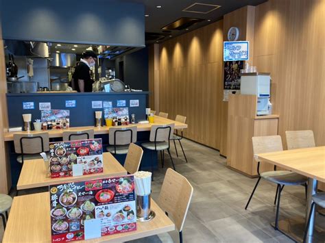 らーめん なんつッ亭 戸越銀座店店内 品川経済新聞