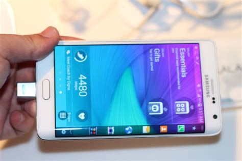 Samsung Promises Wireless Charging Feature In Galaxy S