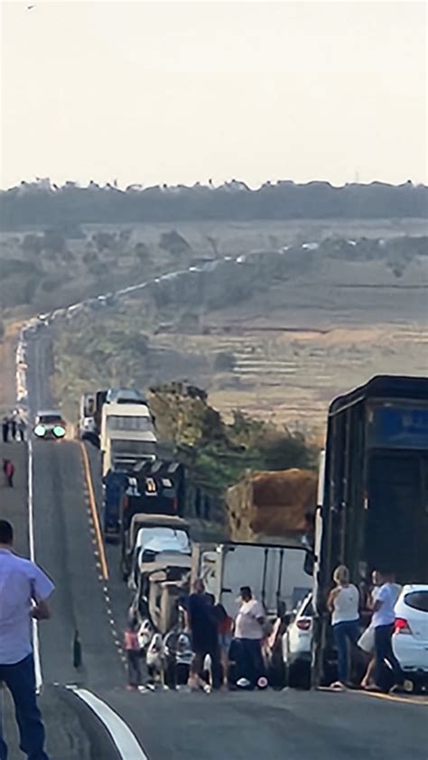 Acidente na BR 158 vítima fatal paralisa o trânsito na chegada de