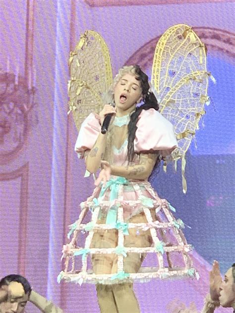 Melanie Is An Angel 🤩 Rmelaniemartinez