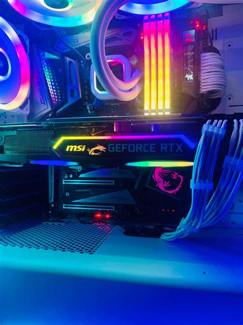 იყიდება ძლიერი და ძალიან ლამაზი კომპიუტერი თბილისის ფორუმი