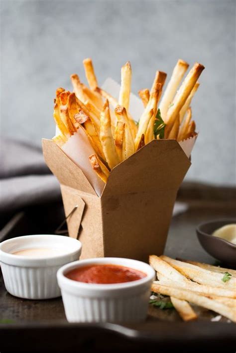 Pin Di Bugra Dalbay Su Dekorasyon Fikirleri Cibo Spuntini Cibo E Bevande