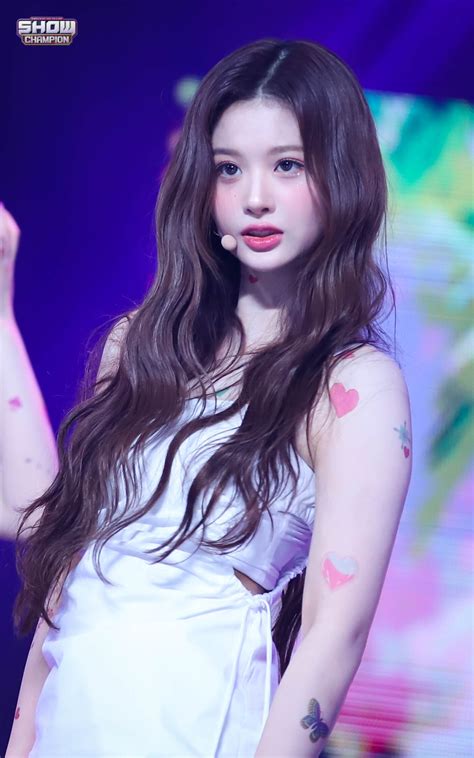 230412 Nmixx Sullyoon Young Dumb Stupid And Love Me Like This At