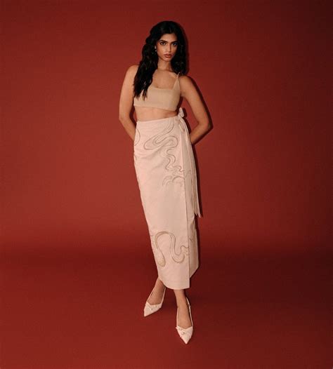 Shop Antithesis