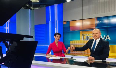 Prie Lnk Laidos „labas Vakaras Lietuva“ Vedėjų Komandos Jungiasi Dar