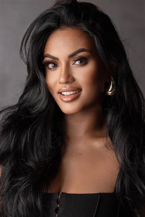 Mrs World කිරුළේ දෙවන ස්ථානය ශ්‍රී ලංකාවට