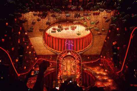 50 Incredible Photos Of Kolkata Durgapuja Pandals Orange Wayfarer
