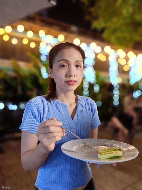 Tr N Tay Oppo Reno G Thi T K Vu Ng V C X L H Nh Nh B Ng Ai Ch Bokeh Flare N T Ng