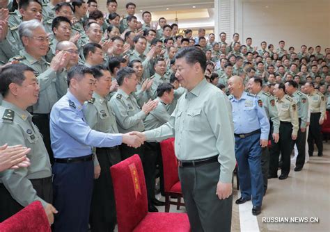Си Цзиньпин призвал к созданию военных исследовательских центров высокого уровня Russian China