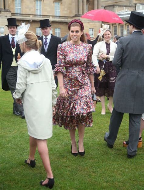 Royals Wearing Headbands Kate Middleton To Princesses Beatrice And