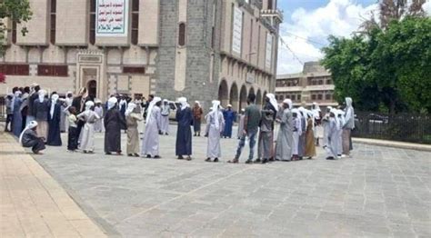 شبكة حقوقية يمنية تتهم الحوثيين بتجنيد أطفال اللاجئين الأفارقة