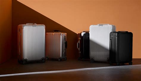 RIMOWA Singapore | Luggage | The Shoppes at Marina Bay Sands