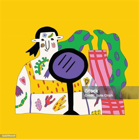 그녀의 얼굴에 꽃 문신을 가진 여자는 Mirrorbeauty 루틴과 전체론적 건강자기 사랑 신체 양성 및 신체 표현에 보인다