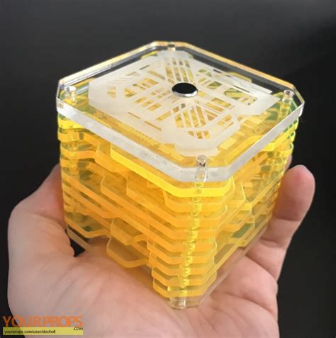 Star Trek The Next Generation Memory Cube Replica Movie Prop