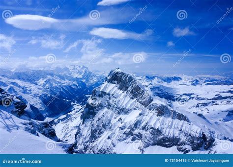 Berg Titlis Die Schweiz Stockbild Bild Von Feiertage 73154415