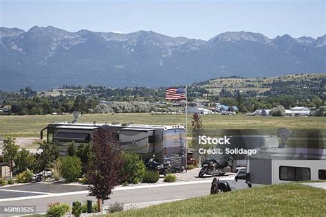 Ultimate Rv 모터 버스 거실 캠핑카에 대한 스톡 사진 및 기타 이미지 캠핑카 관광 리조트 미국 Istock