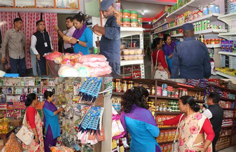 राप्तीमा बजार अनुगमन कार्य जारी Livedang