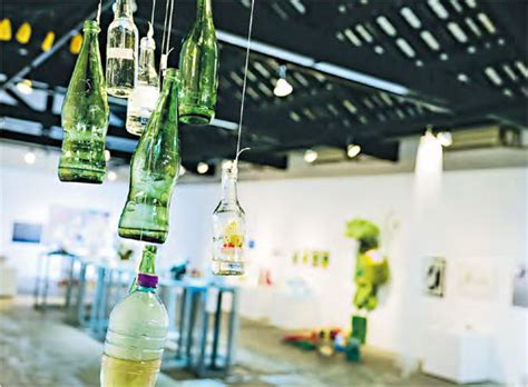 「過大海」文化遊 看藝術雙年展 命理科技 交織澳門新世代 20231027 Culture And Leisure 明報 Our
