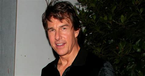 Tom Cruise Shows Off His Bulging Muscles In Tight