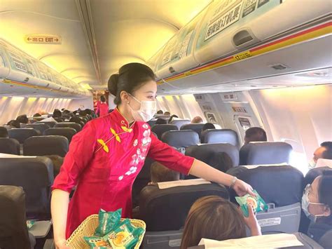 乌鲁木齐航空开展“但愿人长久，千里共婵娟”中秋节机上特色活动 民用航空网