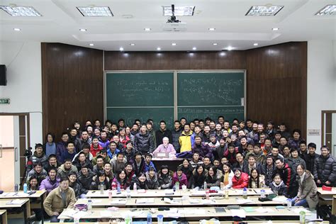 毕业生直博率超九成，这个超级班级如何培养计算机科学家？浦江头条澎湃新闻 The Paper