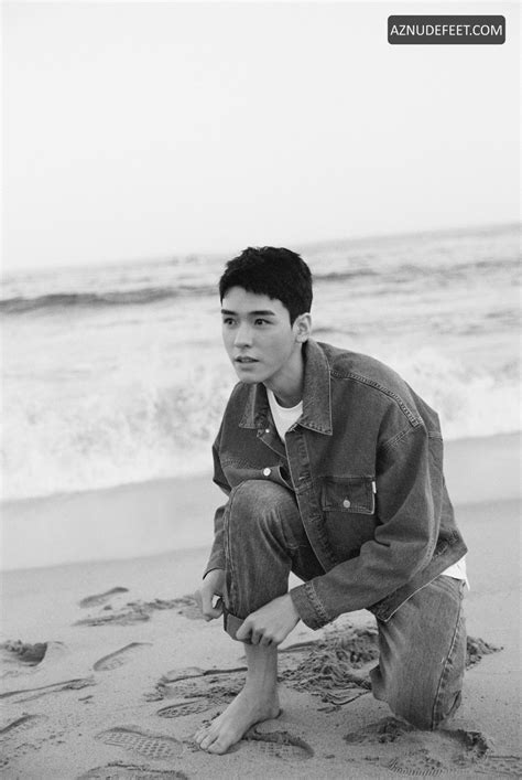JUN GONG Feet AZNudeFeet Men