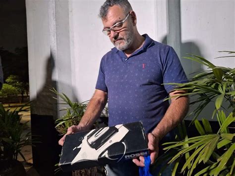 “quem Tem Arma Em Casa Entregue” Diz Pai De Aluno Que Matou Colega