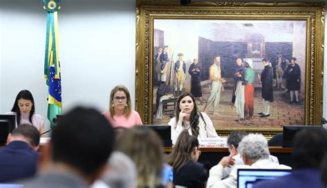 Projeto que abre caminho para retomar o voto impresso avança na Câmara