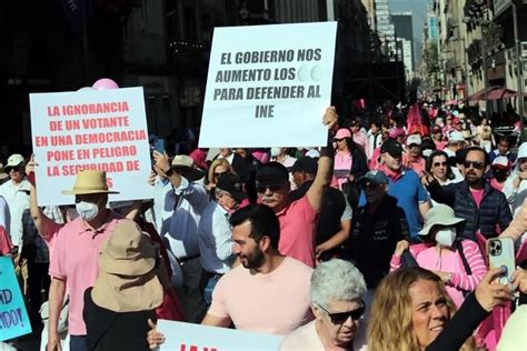 Se Congregan En Zócalo Para Defender Ine Y Contra Plan B