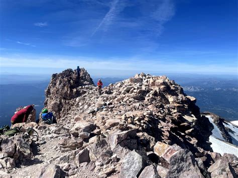 Conquer The Mount Shasta Summit Trail Mount Shasta Magic