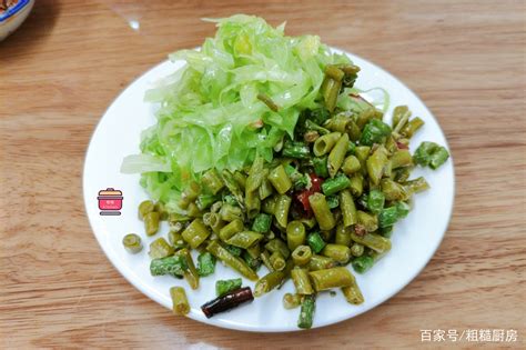 夏季天热没胃口来上一碗川渝家常的豆花饭香辣开胃经济实惠