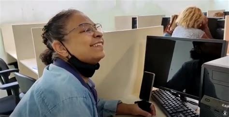 Curso de Inclusão Digital para Idosos realizado em parceria o