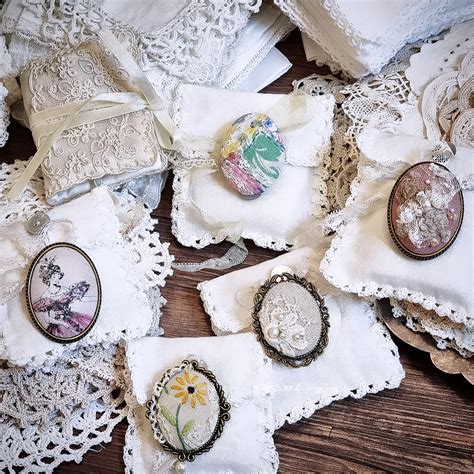 프랑스자수 Mimi ⚜️ 프랑스자수 프랑스자수mimi 일산프랑스자수 햄프린넨가방 자수가방 Embroiderystitch Needlework