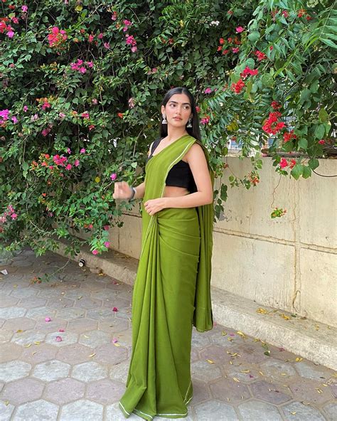 विदुषी चौधरी Vidushichaudhary • Instagram Photos And Videos