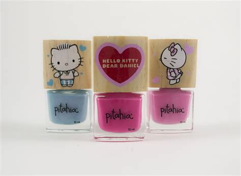 ¡hello Kitty Lanza Una Increíble Línea De Esmaltes Estilodf