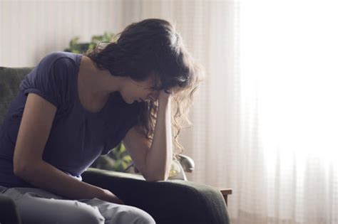 恋爱中哪种女生容易激起男生的保护欲男生最想要什么样的女朋友 珍爱情感咨询