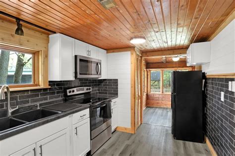 Tammy Venable Real Estate Agent Compass