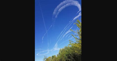 Air Force Sky Penis Drawings Over Germany Were Not Intentional