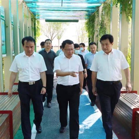 【一线动态】踔厉奋发、勇开新局——市政协来我县开展城市管理现场评议分类活动垃圾
