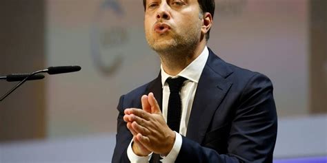 Le maire de Marseille appelle à faire entrer le résistant Missak