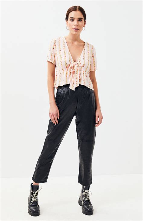La Hearts Short Sleeve Tie Front Top Pacsun