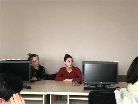 მე 9ბ კლასში მიხეილ სსიპ ქალაქ მარნეულის N5 საჯარო სკოლა Facebook