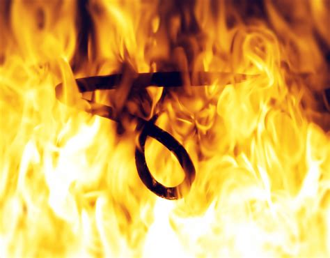 Simon Thommes Portfolio Brn Procedural Fire Shader Blender