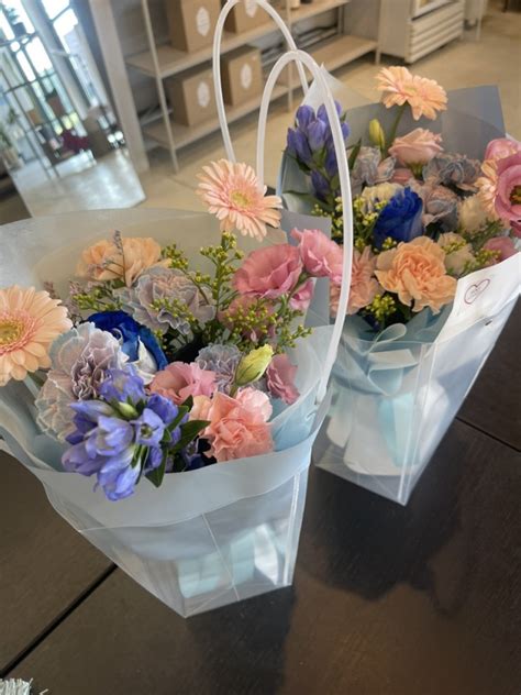 서귀포 대정읍 행사 연주회 꽃다발제주 국제학교 공연 꽃다발구억리 축하 꽃다발제주 신화월드 단체 꽃다발 주문 예약서귀포 수입 꽃다발 제작에듀시티로 꽃배달모슬포 꽃