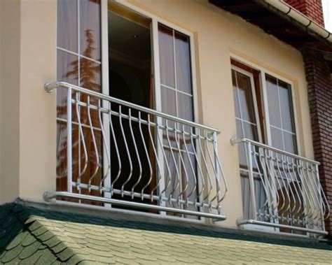 Френски прозорец в къщата Последни етапи на строителството Произход на френските прозорци