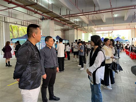 五邑大学2024届毕业生“智造、物理、外语、艺术”秋季专场招聘会顺利举行 文章详情