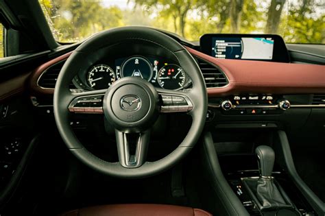 正2021年式mazda3有什麼不同讓我們看下去。 Topcartw